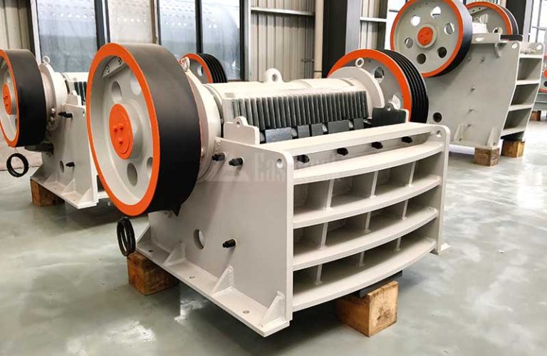 Tibet Iron Ore Mobile Crushing - double Stage crusher,hammer crusher ...